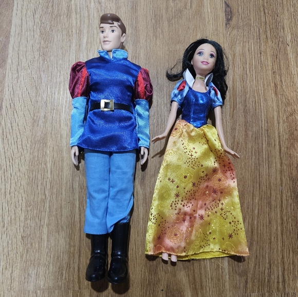 Disney | Toys | Snow White Prince Phillip Dolls Disney Barbie Sized ...